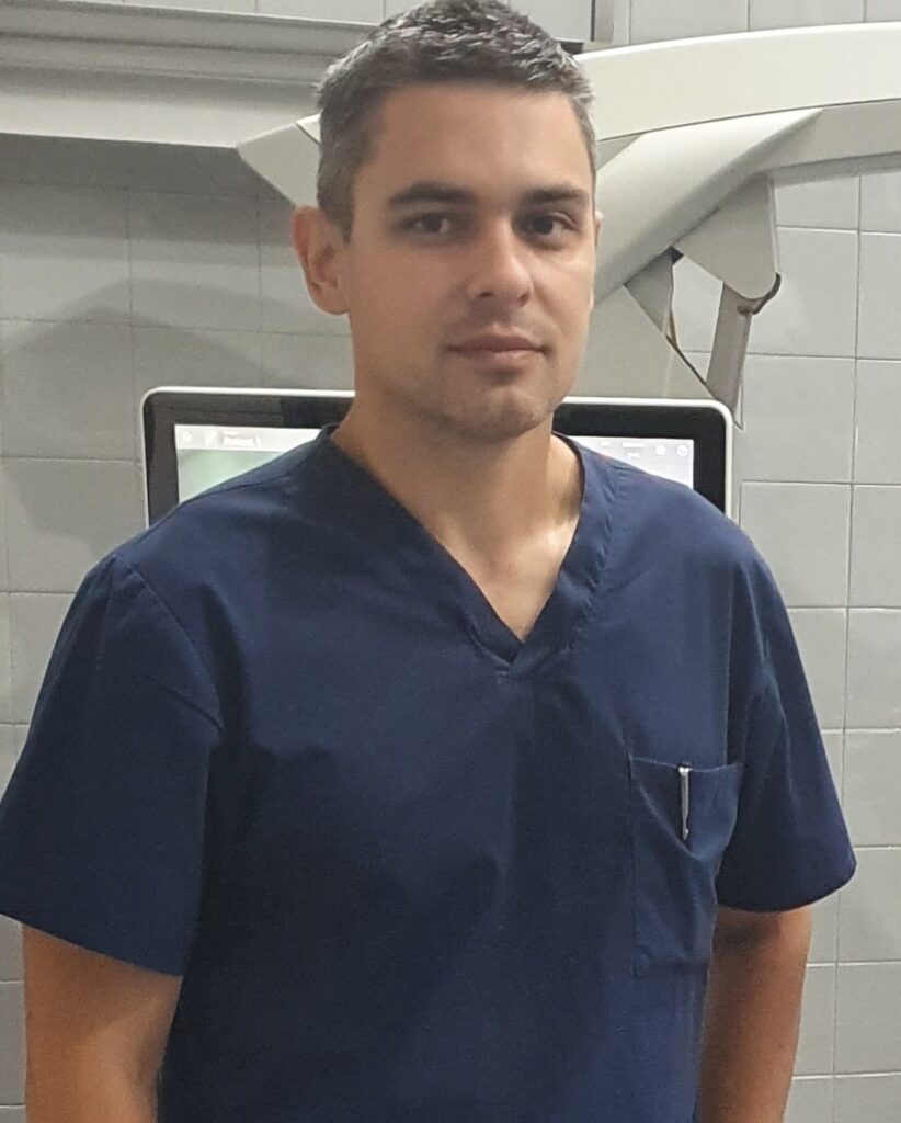 Dr Ivan Bogdanović, specijalista neurohirurgije - Poliklinika Medikom ...